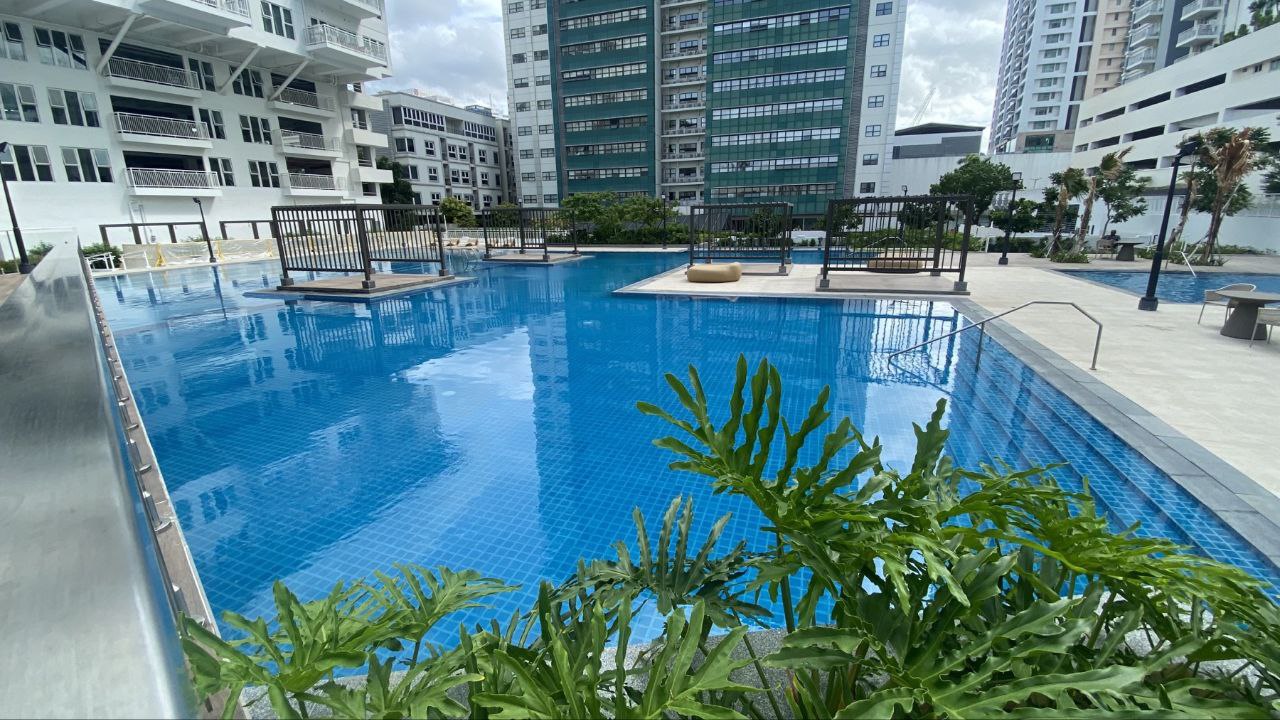 Executive Studio Condo @ Solinea Resort Condominium Tower 2, Cardinal ...